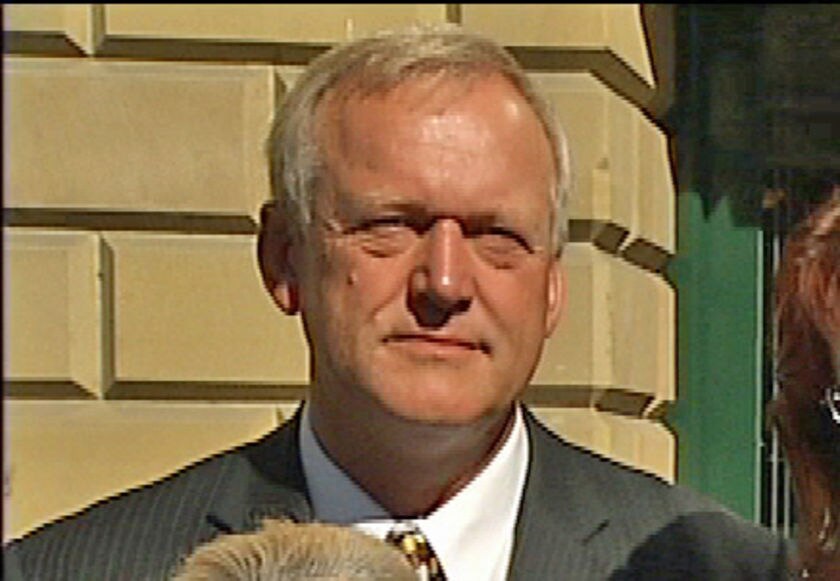 Candidate cops more pressure - ABC News