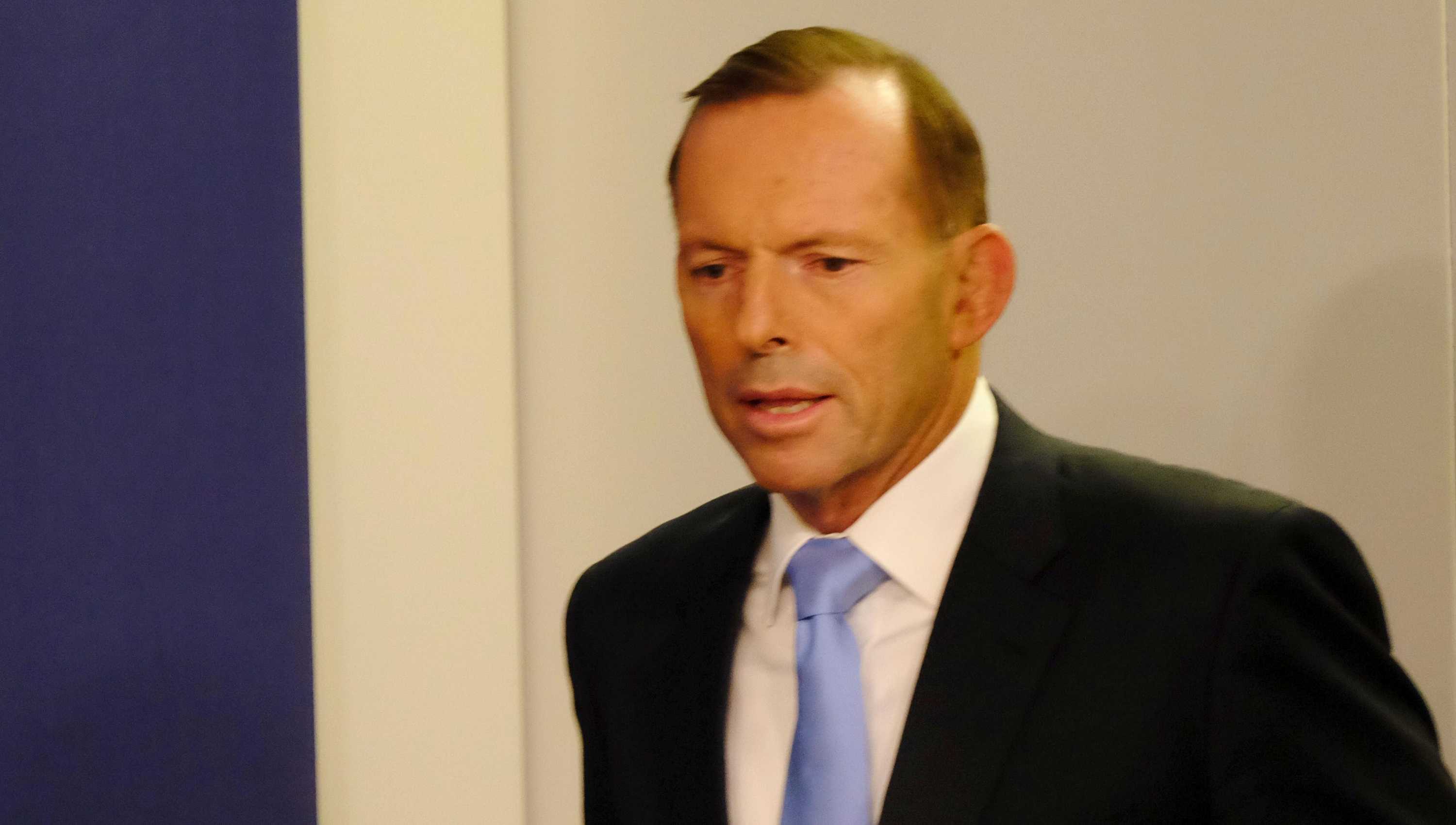As it happened: PM Tony Abbott facing threat to leadership - ABC News