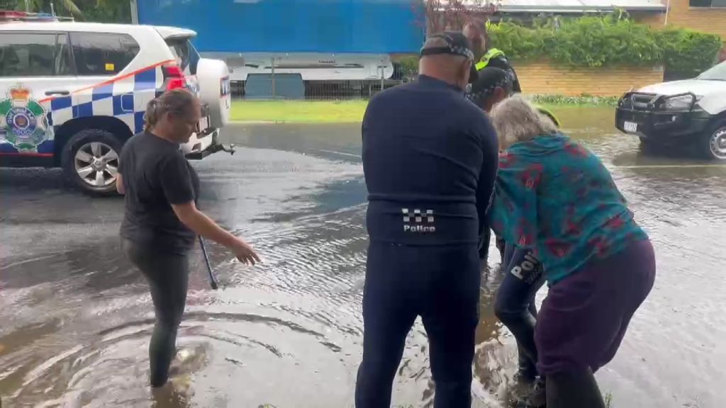 Flooding and rescues as Hervey Bay is inundated - ABC News