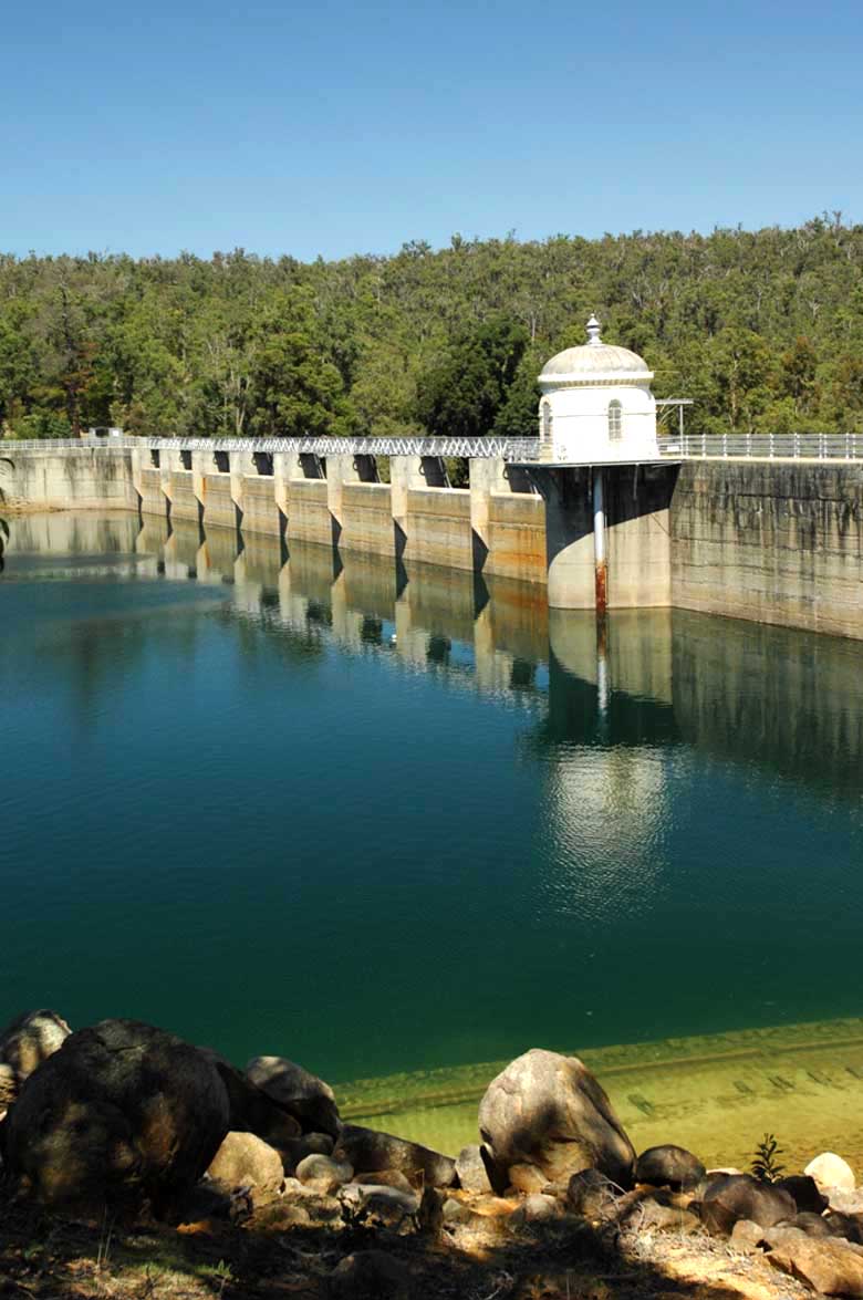 Perth faces lowest ever water run-off into dams after poor winter ...