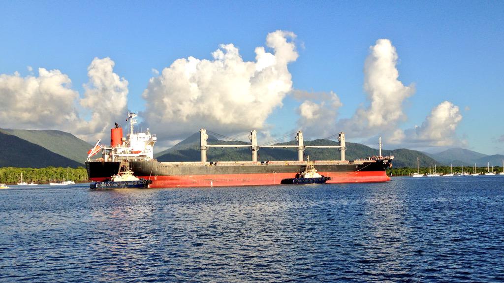 Historic Queensland sugar shipments set sail for Japan - ABC News