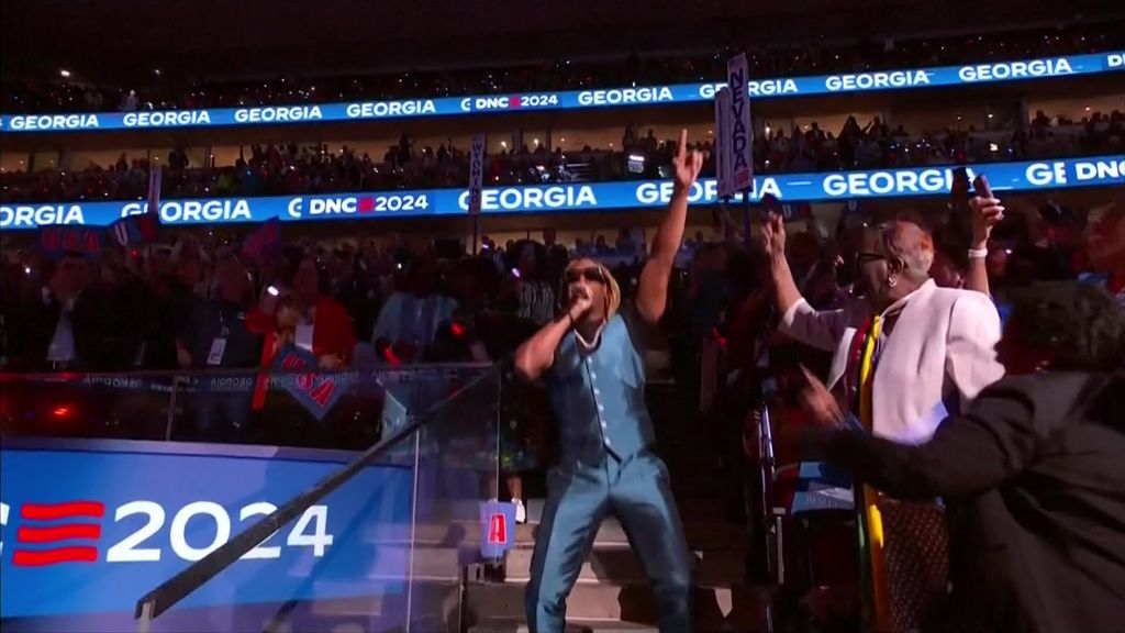 Lil Jon helps Georgia in DNC rollcall - ABC News