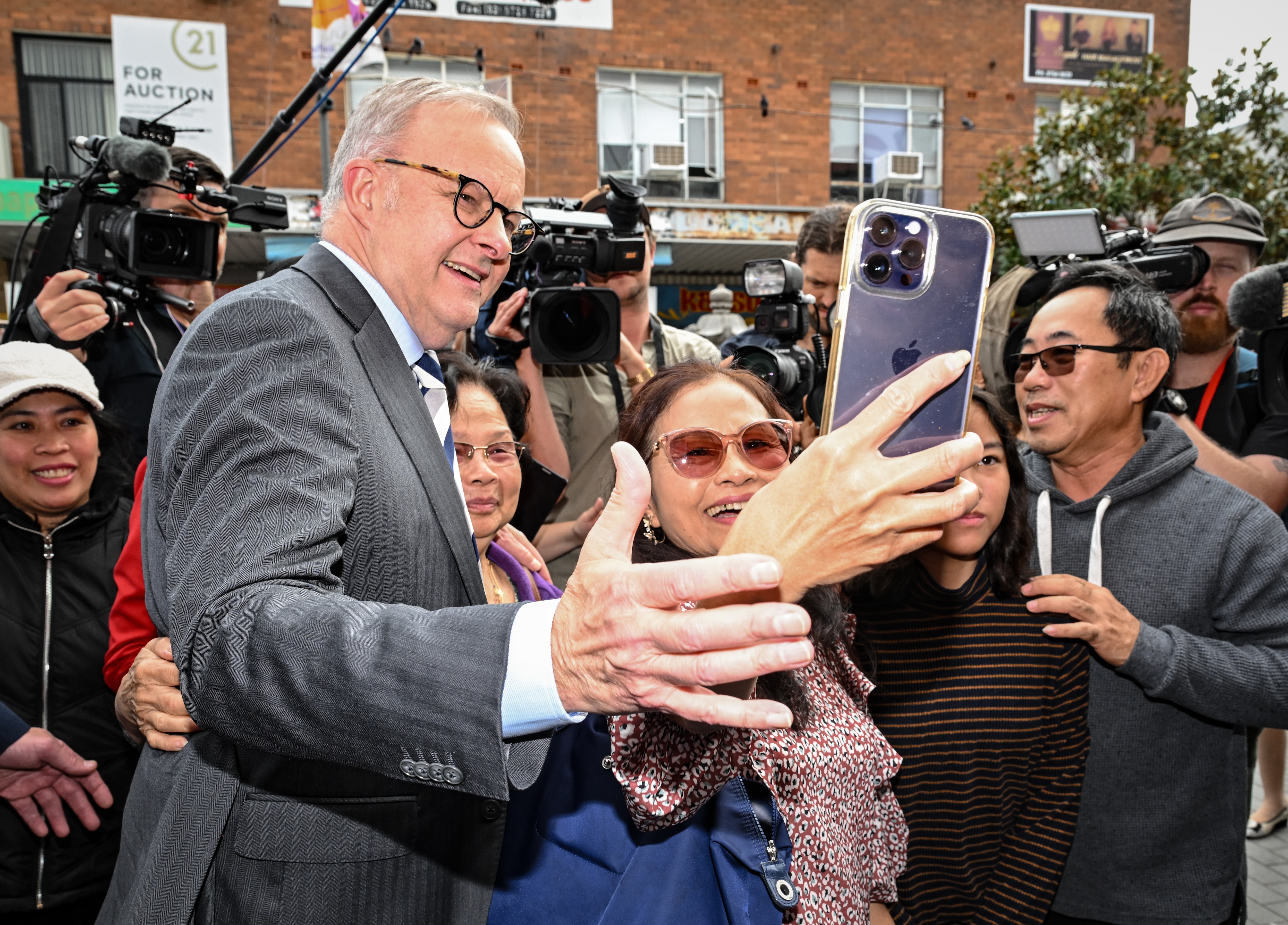 AFL greats Kevin Sheedy and Terry Daniher named in Krakouer brothers ...