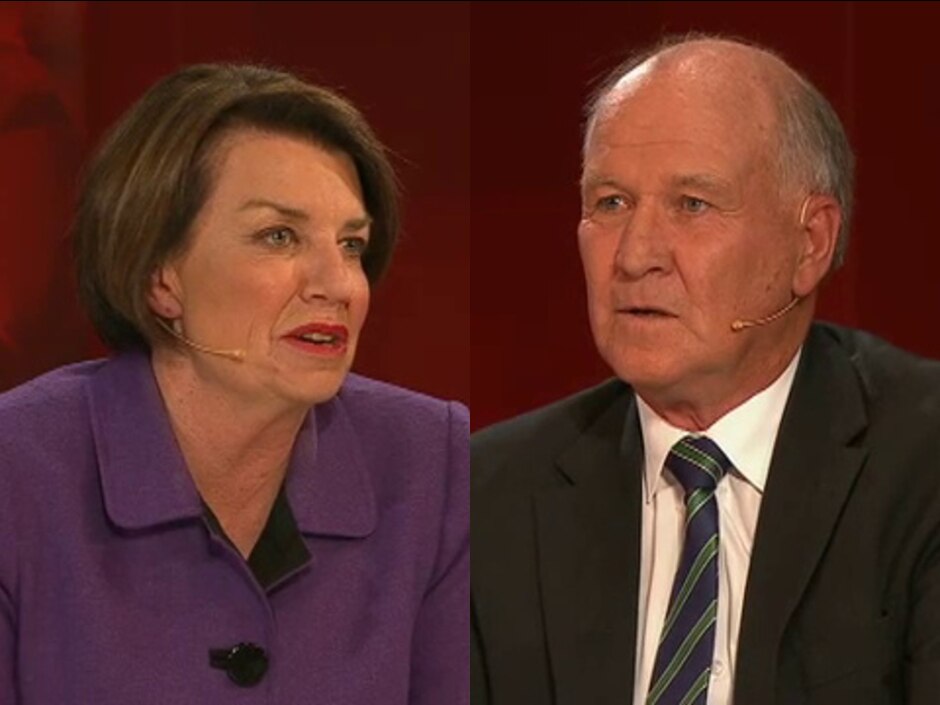 Q&A: ABC boss Mark Scott apologises to Tony Abbott over offensive tweet ...