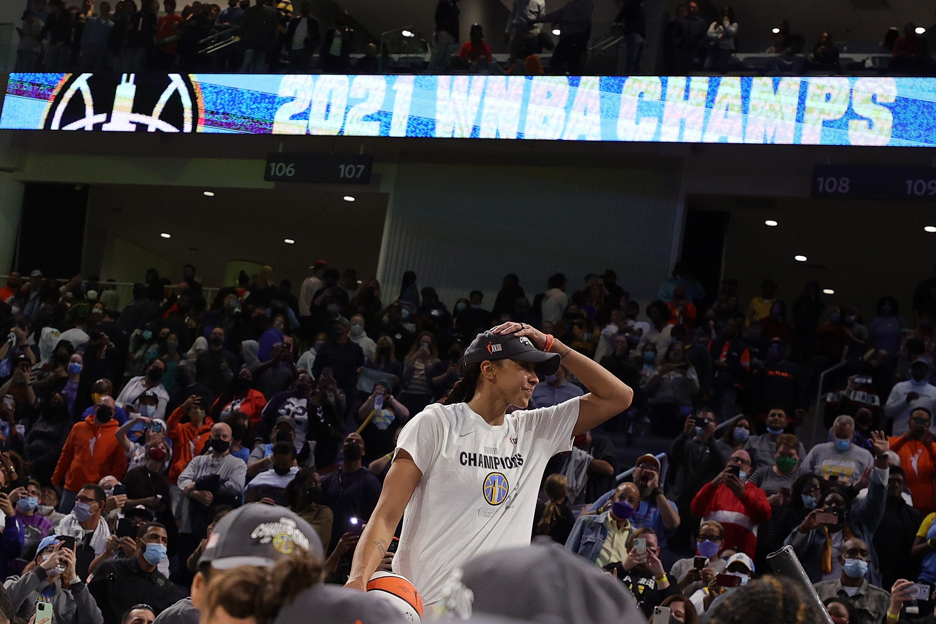 Chicago Sky crowned WNBA champions after solid 80-74 victory over ...