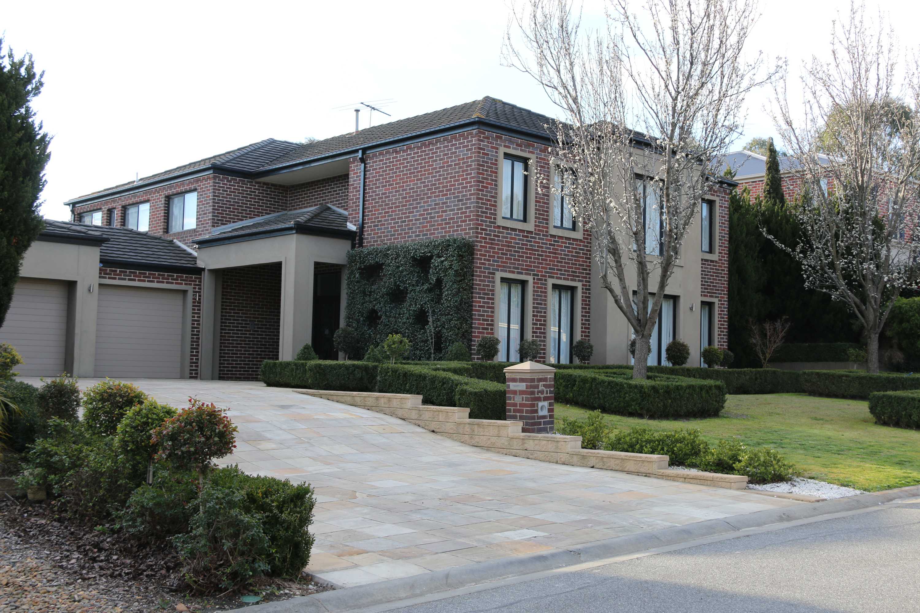 Cambodian regime figures splash millions on Melbourne properties as ...