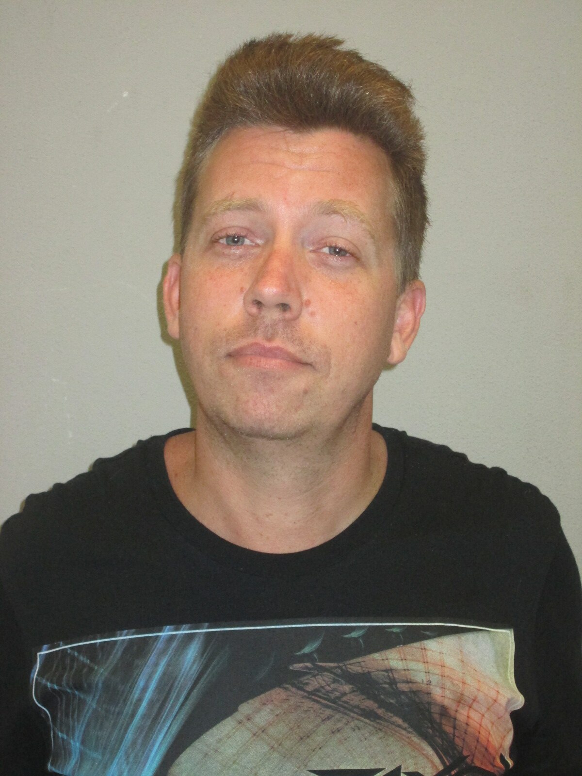 Missing surfer: Body of Joshua Dixon found in Jumpinpin Channel - ABC News