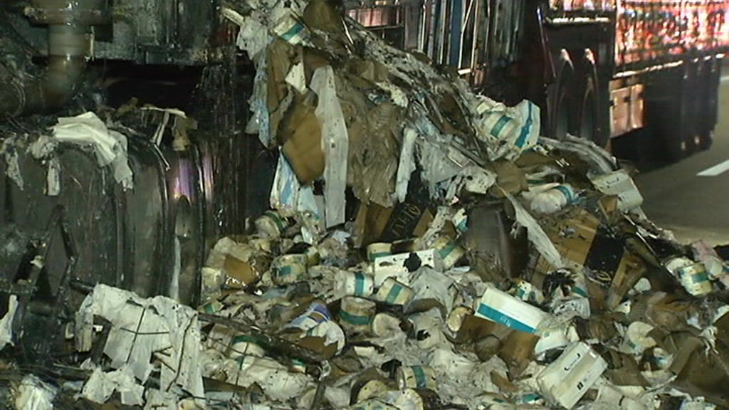 Truck carrying toilet paper goes up in flames on Brisbane's Gateway ...