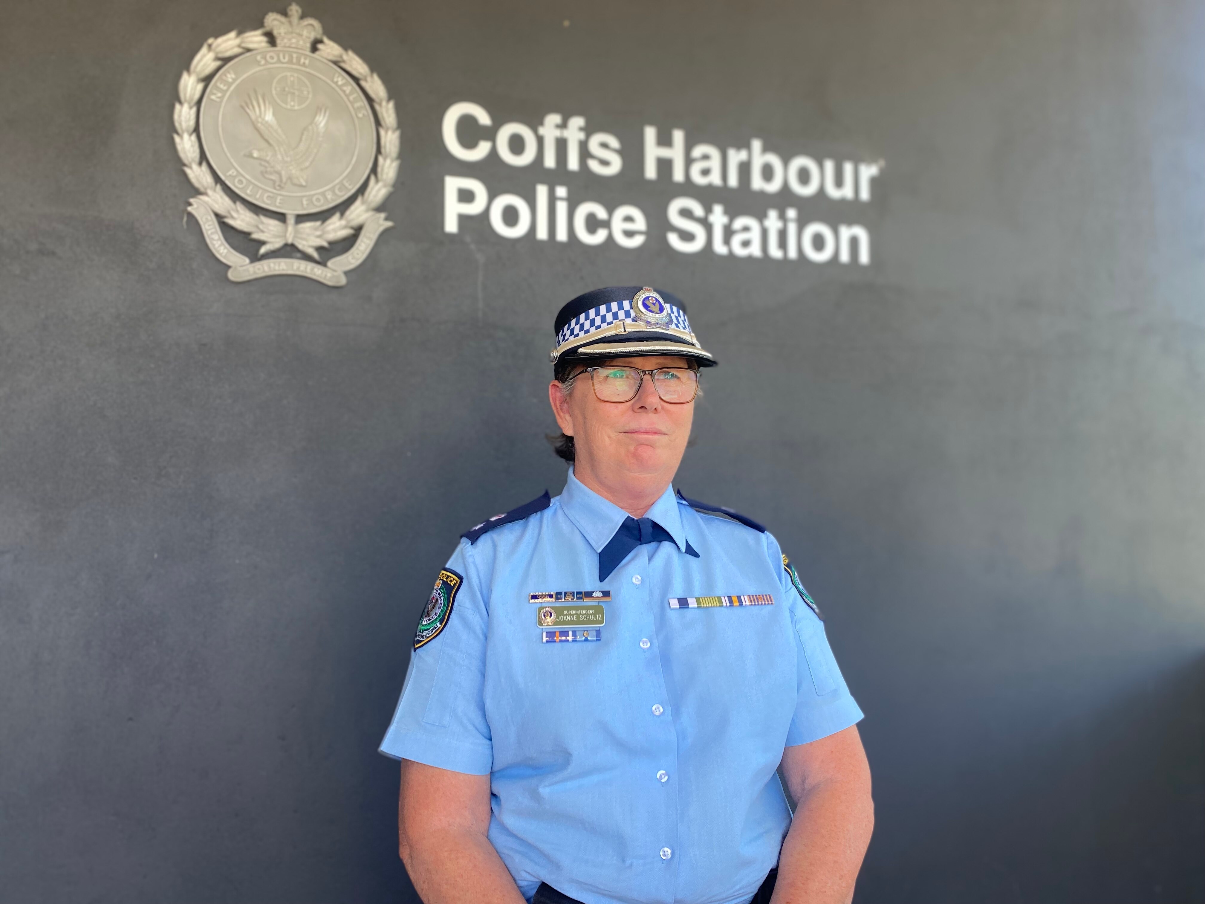 Man charged with murder following stabbing death of 41yo on suburban ...