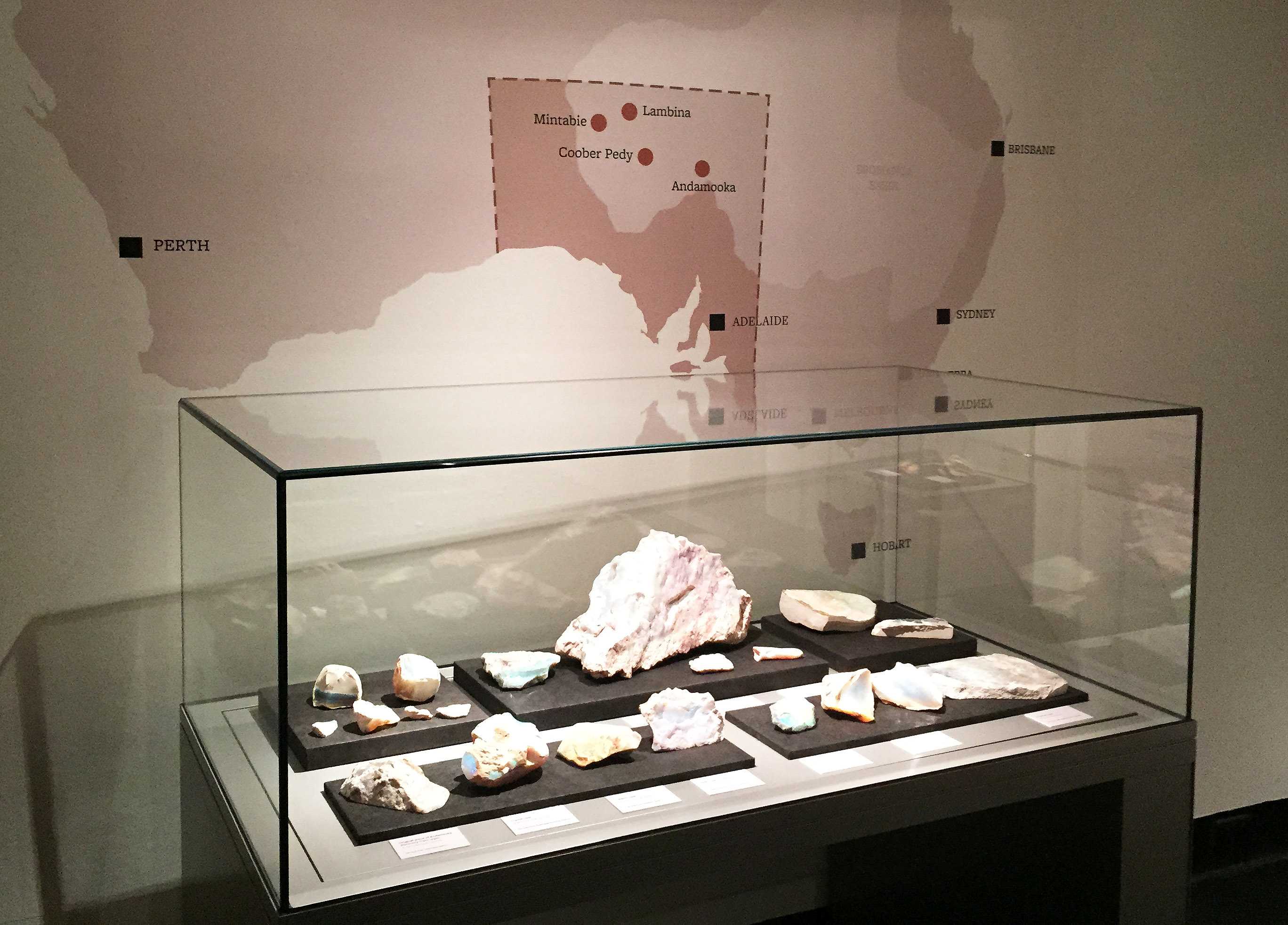 Royal opals worn by Queen Victoria sent to Adelaide for SA Museum ...