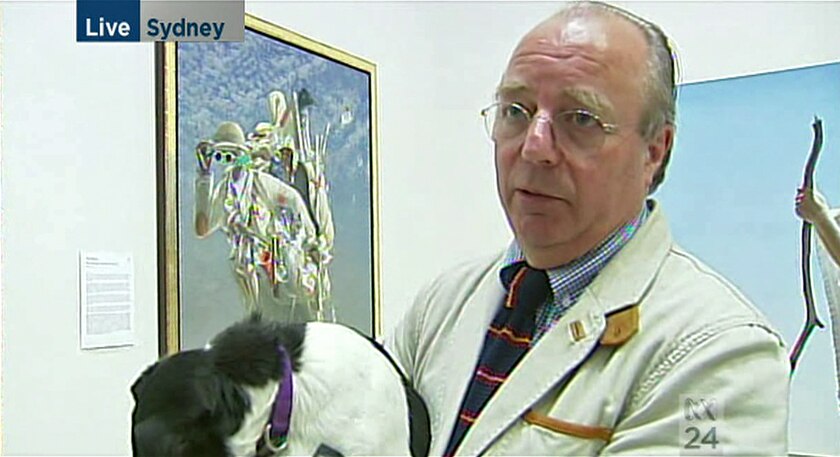 Artist explains inspiration for faceless self-portrait - ABC News