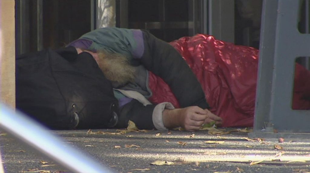 Census shows homelessness rising - ABC News