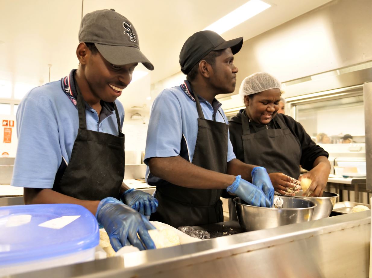Tully high school students grow, gather and serve up Deadly bush foods ...