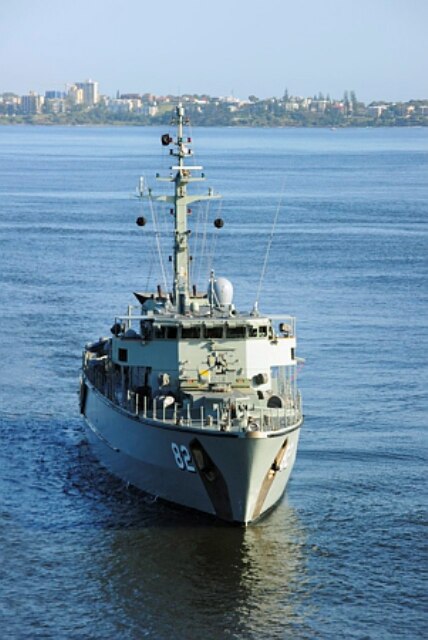 Homecoming for Newcastle Mine Hunters - ABC News