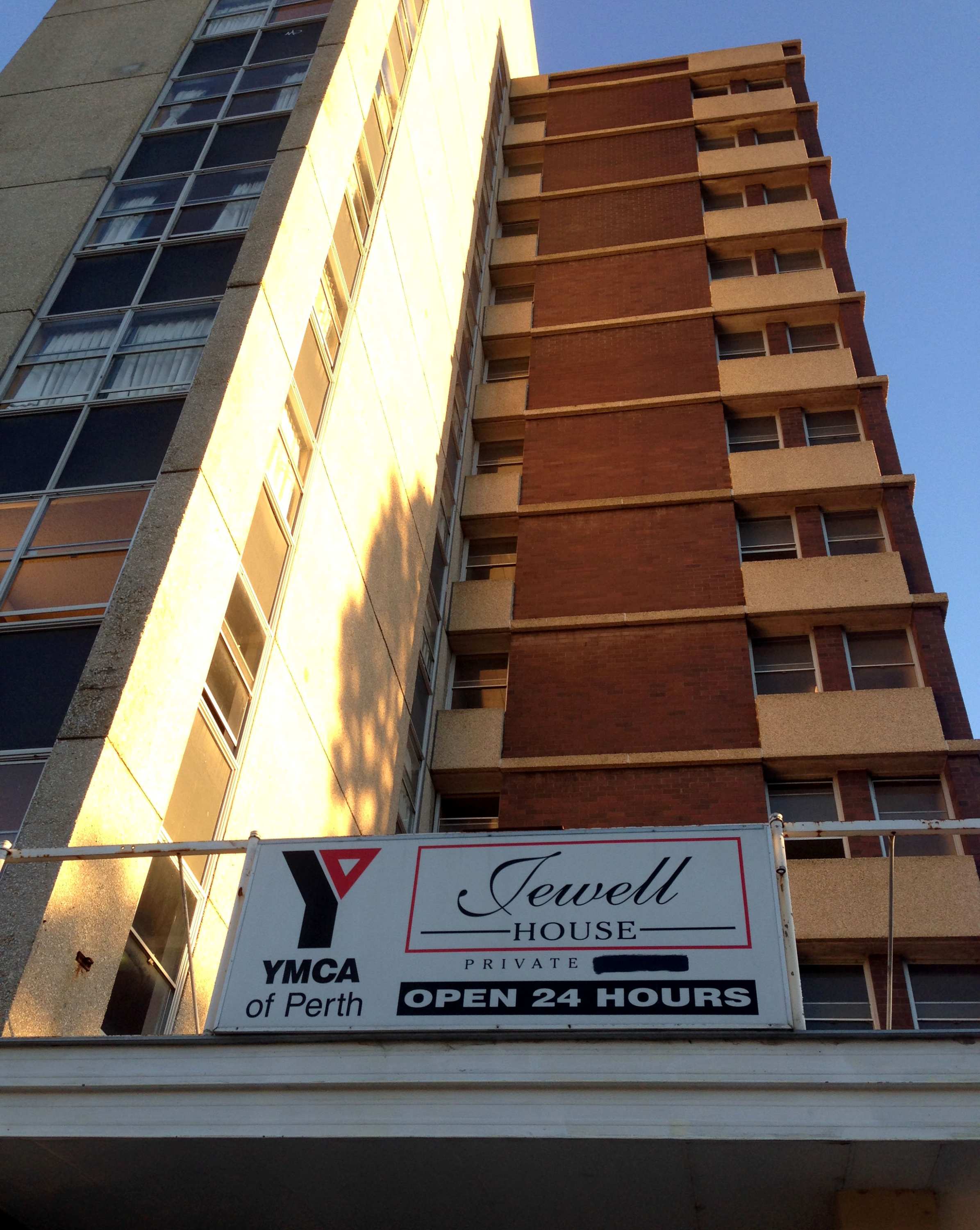 Fire forces evacuation of YMCA's Jewell House in Perth - ABC News