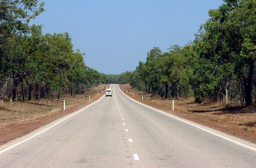 Northern Territory's Stuart Highway speed limit trial begins, attracts ...