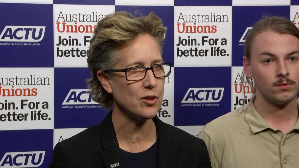 Australian minimum wage increased by 5.2 per cent in Fair Work ...