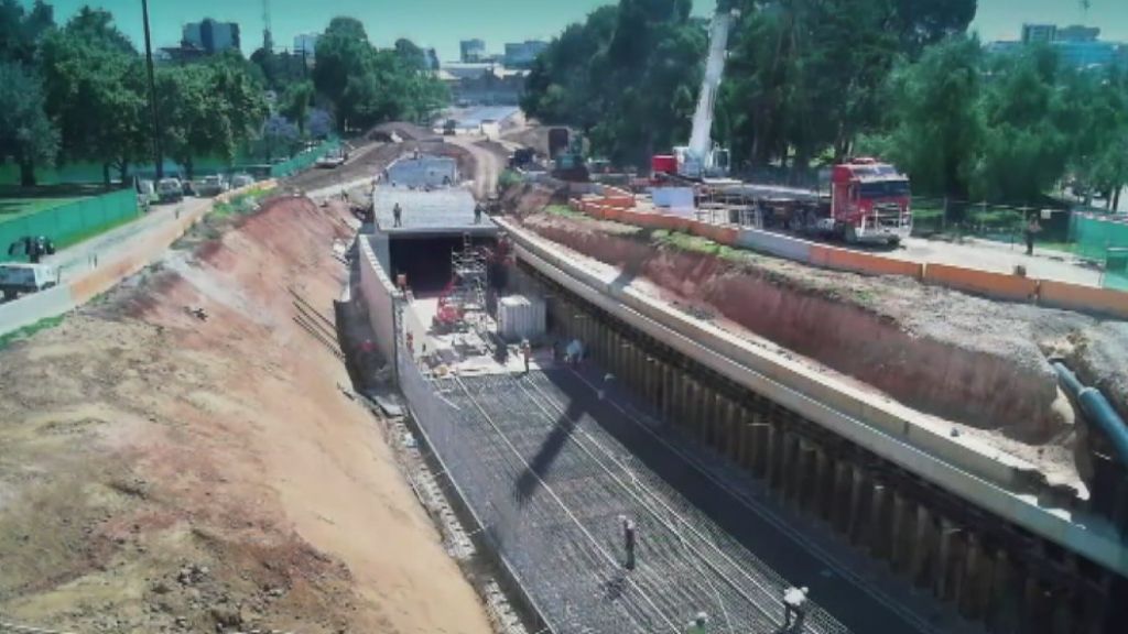 Adelaide O-Bahn bus tunnel reaches milestone as roof works completed ...
