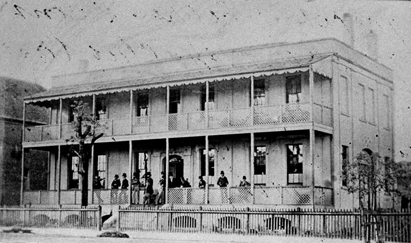 The exclusive, all-male history of Perth's Weld Club - ABC News