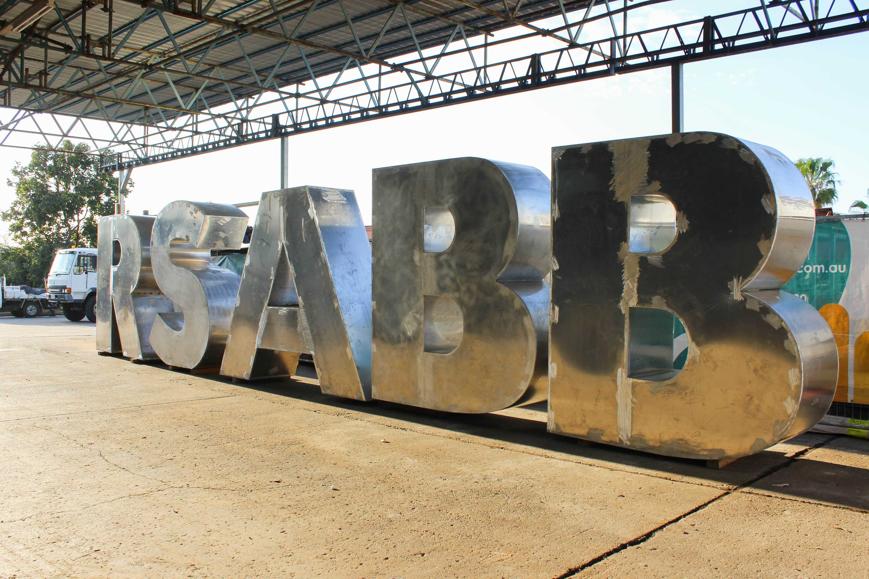 New BRISBANE sign five letters closer to returning to South Bank and to ...