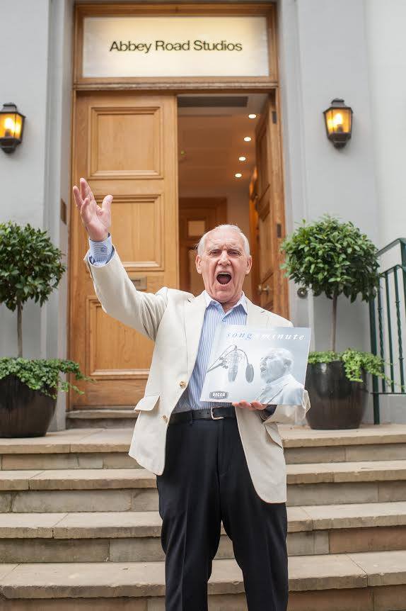 Songaminute Man: Elderly man with Alzheimer's scores record deal after ...