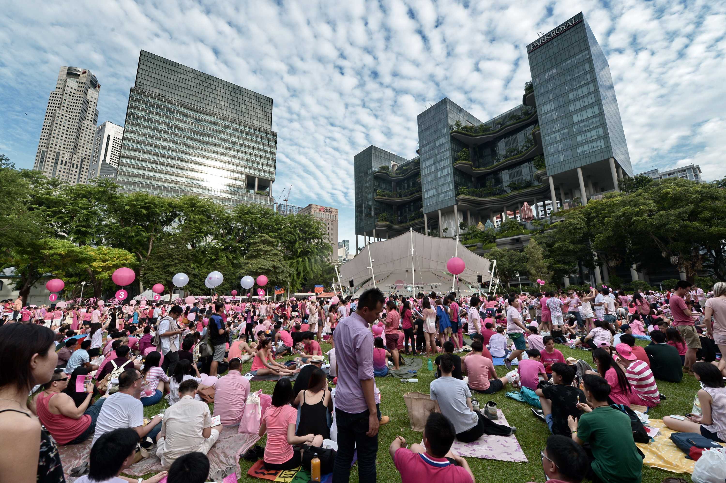 Record attendance at Singapore gay rights rally - ABC News