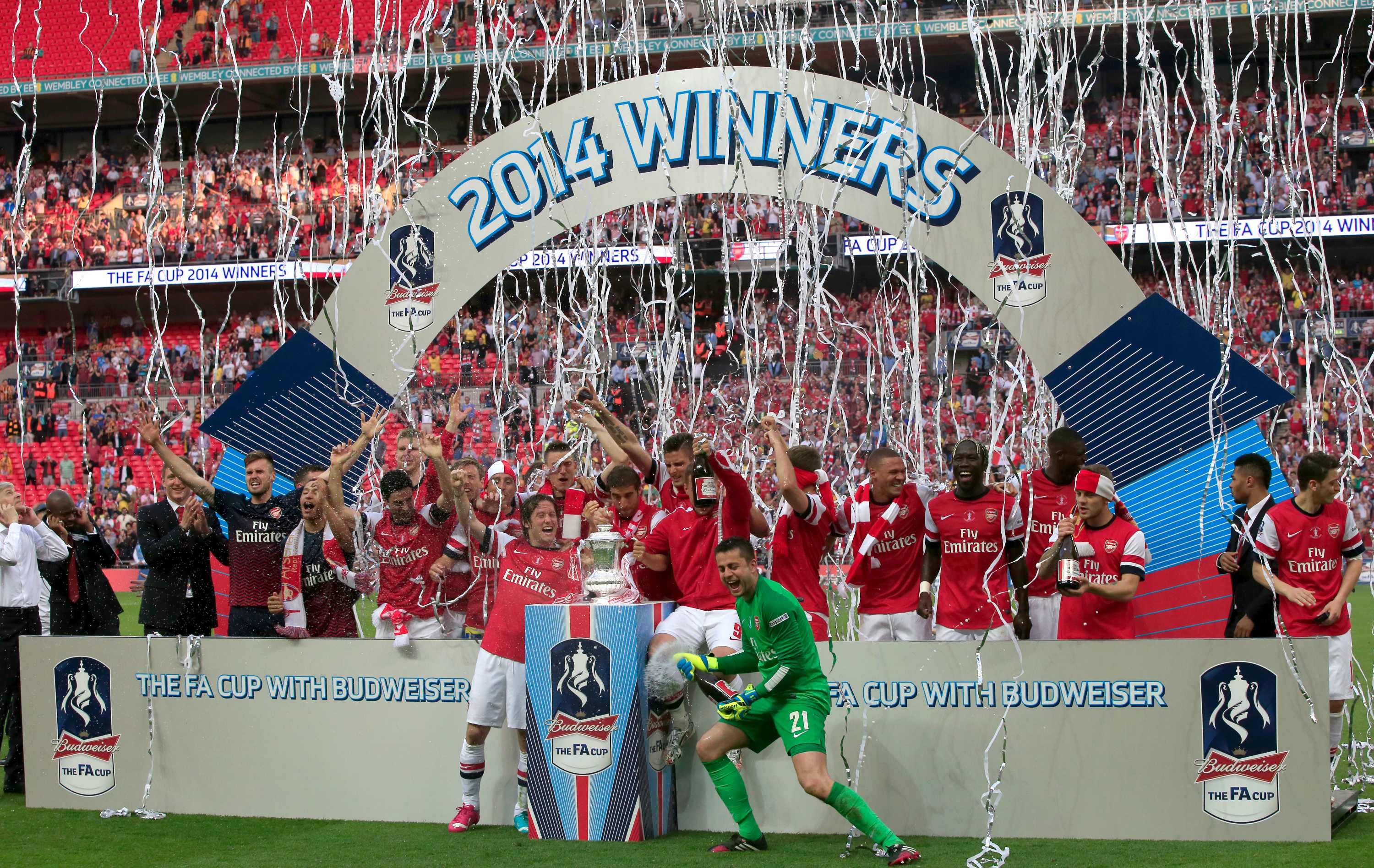 Arsenal comes from 2-0 down against Hull City to win FA Cup in extra ...
