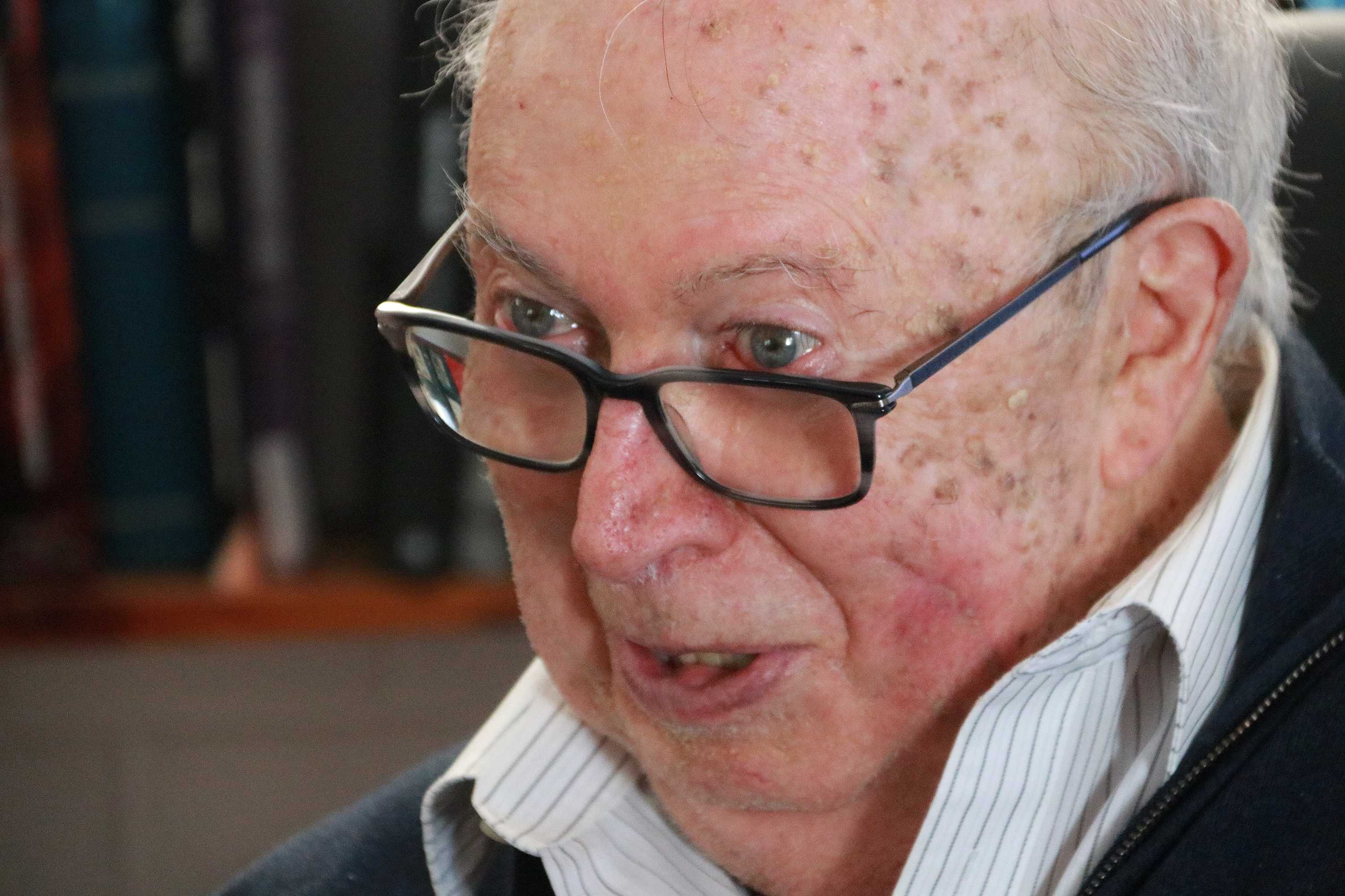 How Brian O'Brien's lunar dust detector sketched on a whisky coaster ...