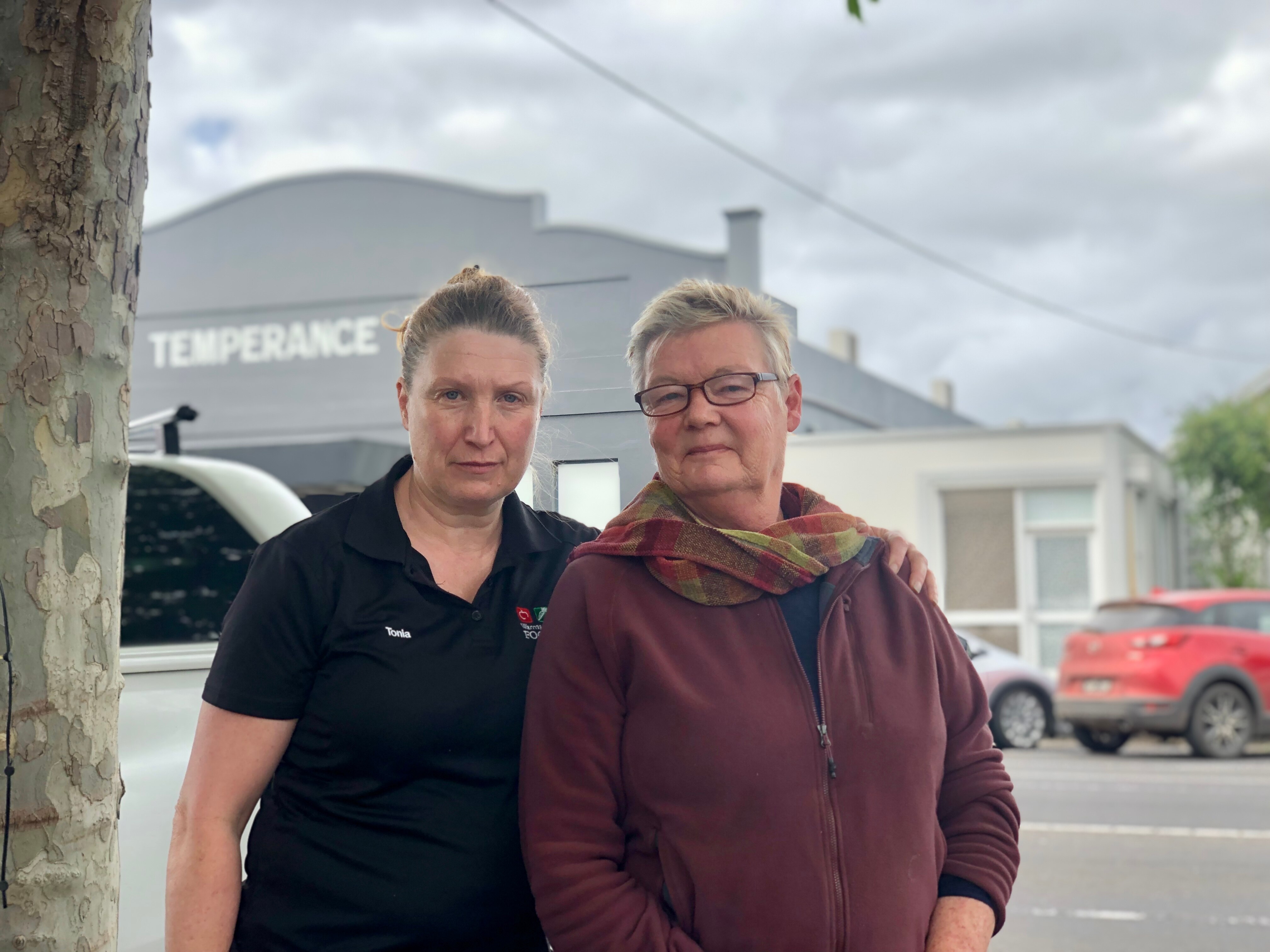 Warrnambool council urged to halt 'dangerous' dredging as dead marine ...