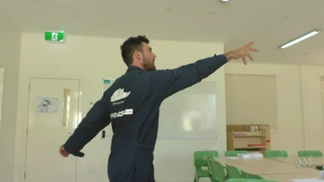 How to throw your paper plane - ABC Education