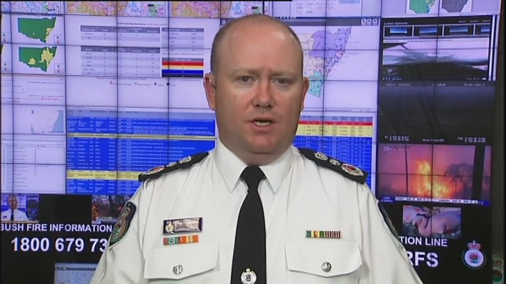 Pilot's death brings grief as NSW fires flare again - ABC News