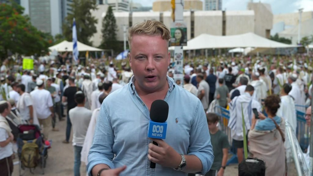 Correspondent Matthew Doran at Hostage Square in Tel Aviv - ABC News