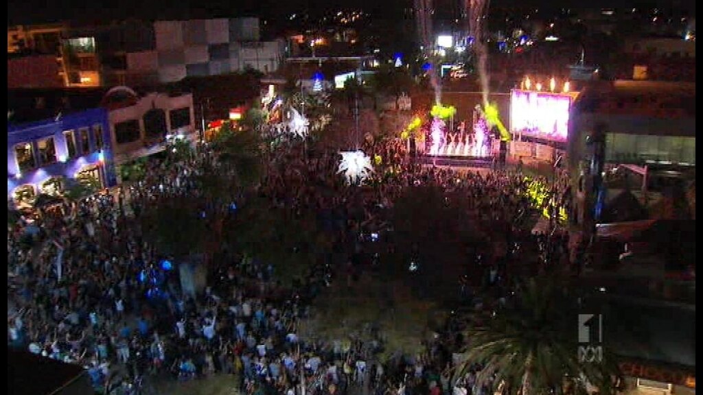 Perth celebrates NYE - ABC News