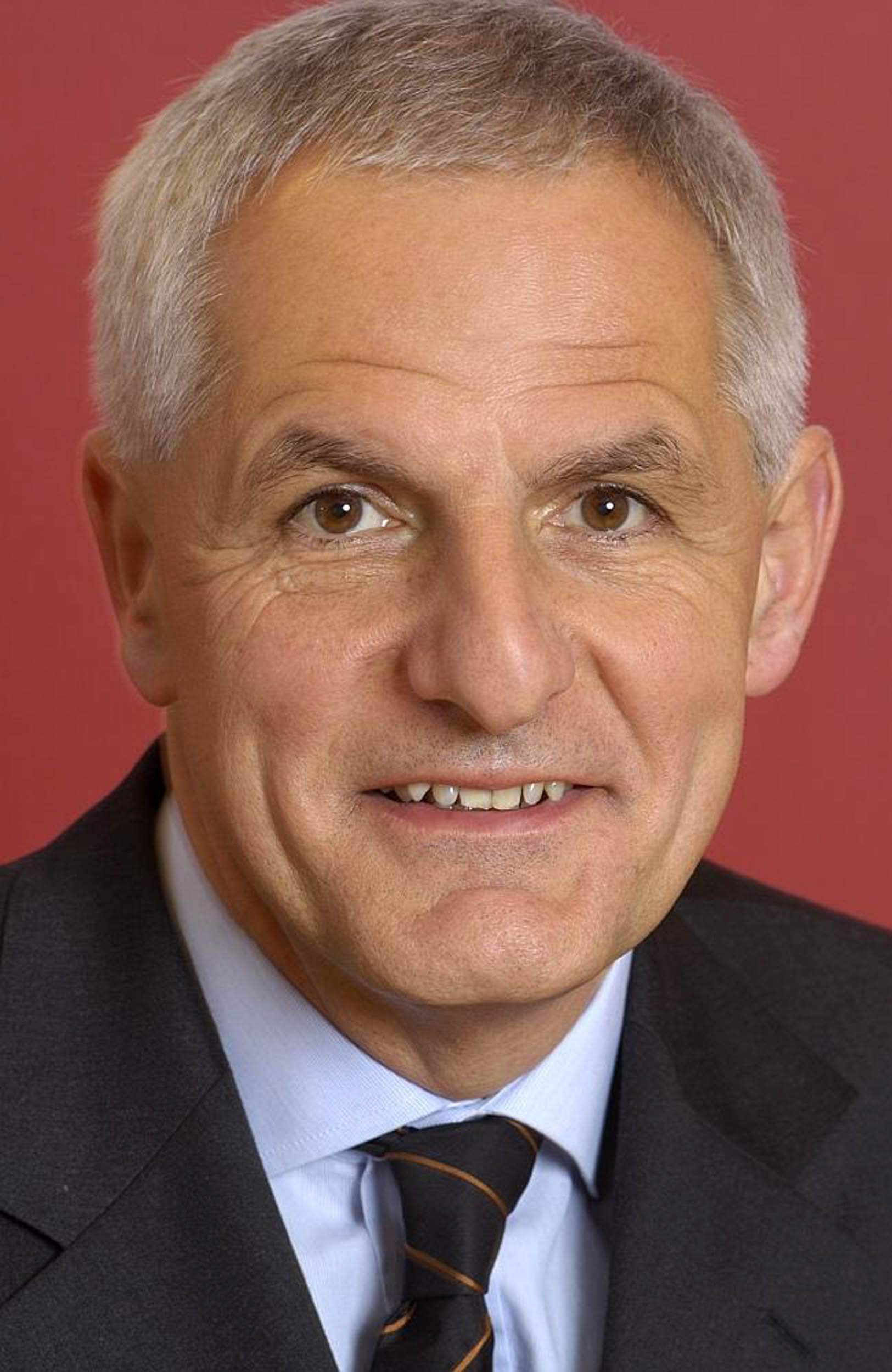 Malaysia flight MH17: Tributes paid to members of AIDS community ...