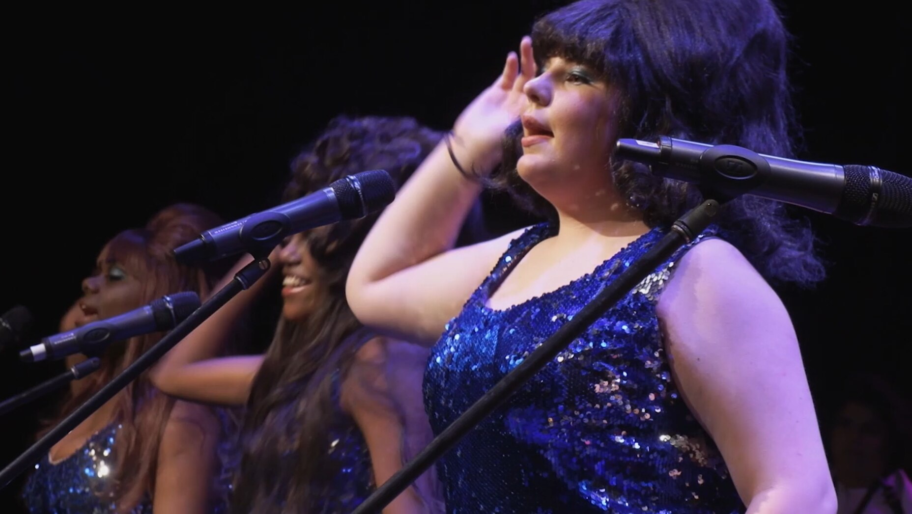 Katiana performs in her school play - ABC News