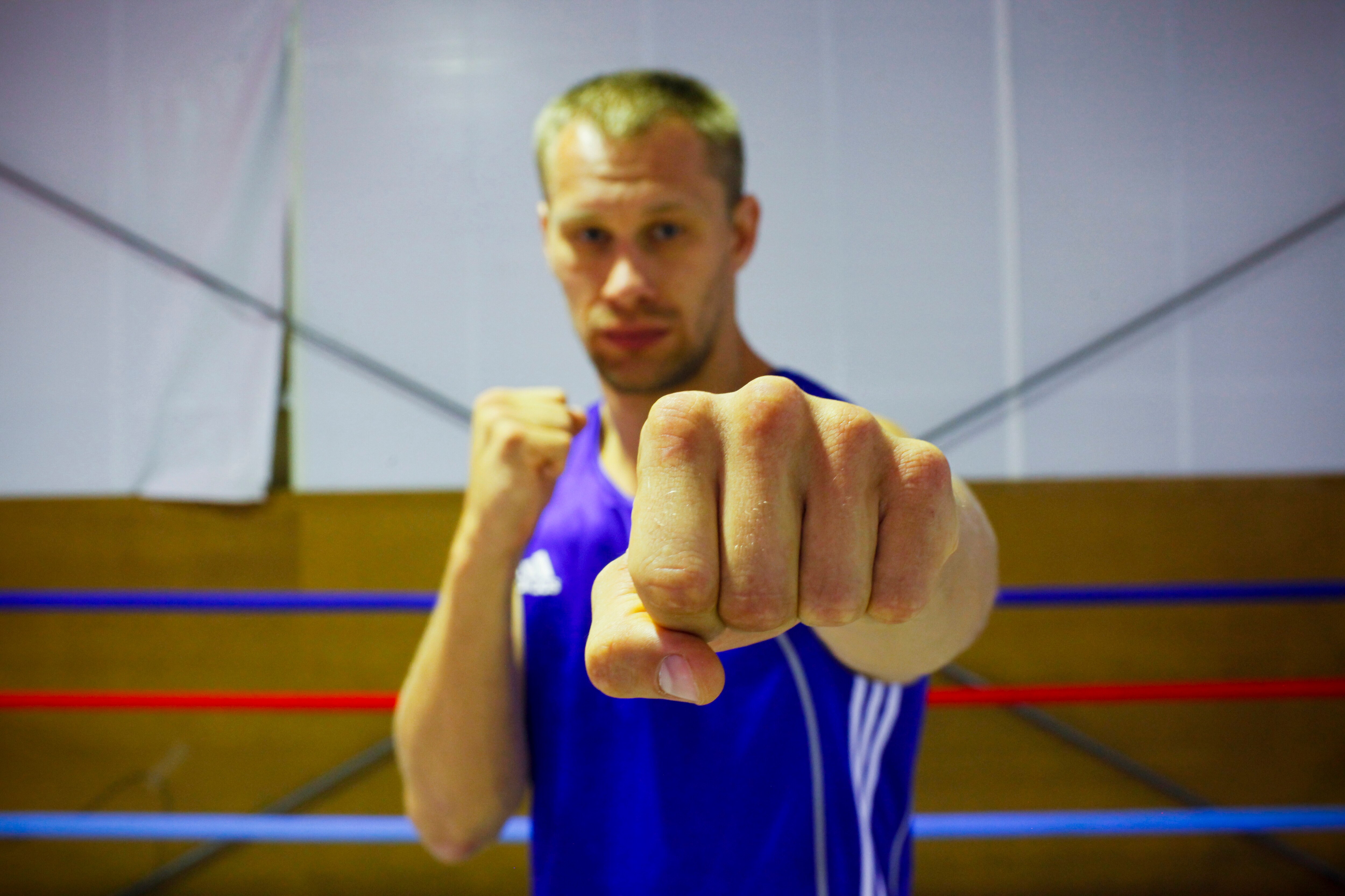 Boxer mourns trainer's death on Olympics eve - ABC News