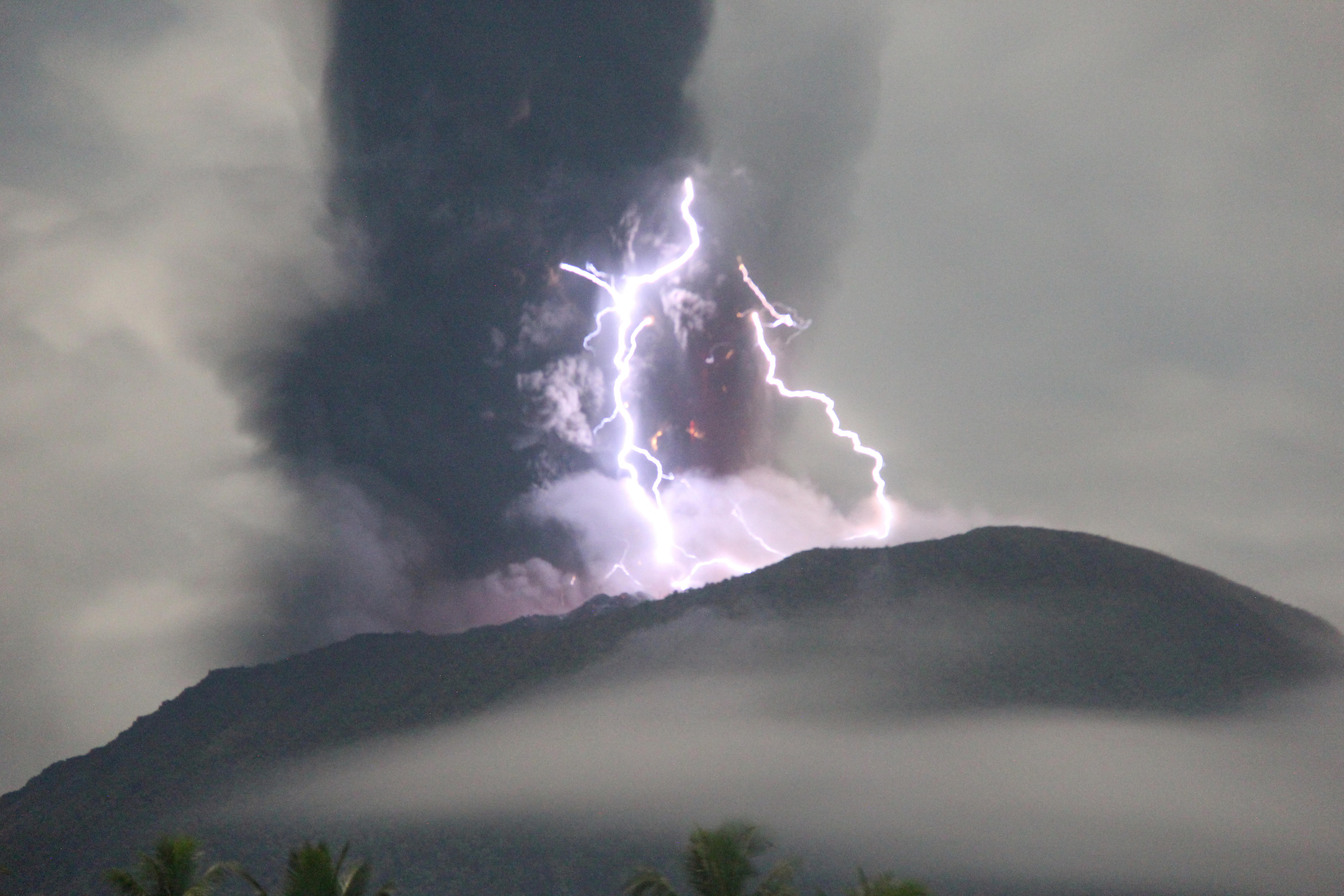 Indonesian volcano Mount Ibu erupts again for nearly the 100th time ...