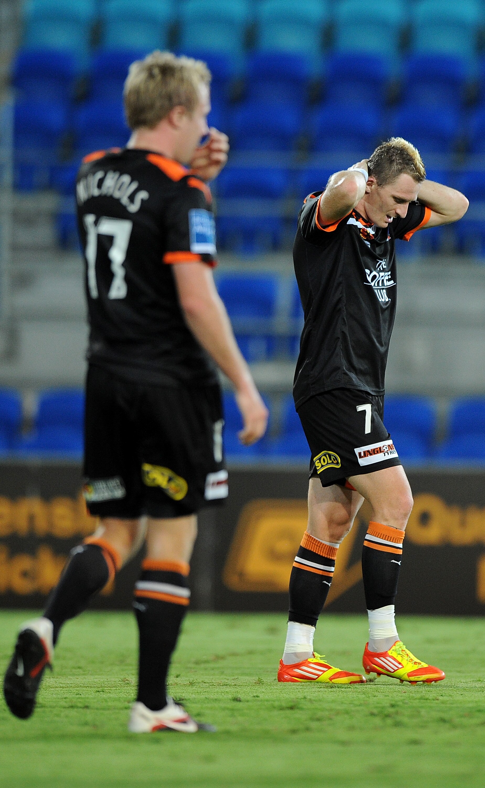 Roar slump to fifth-straight loss - ABC News