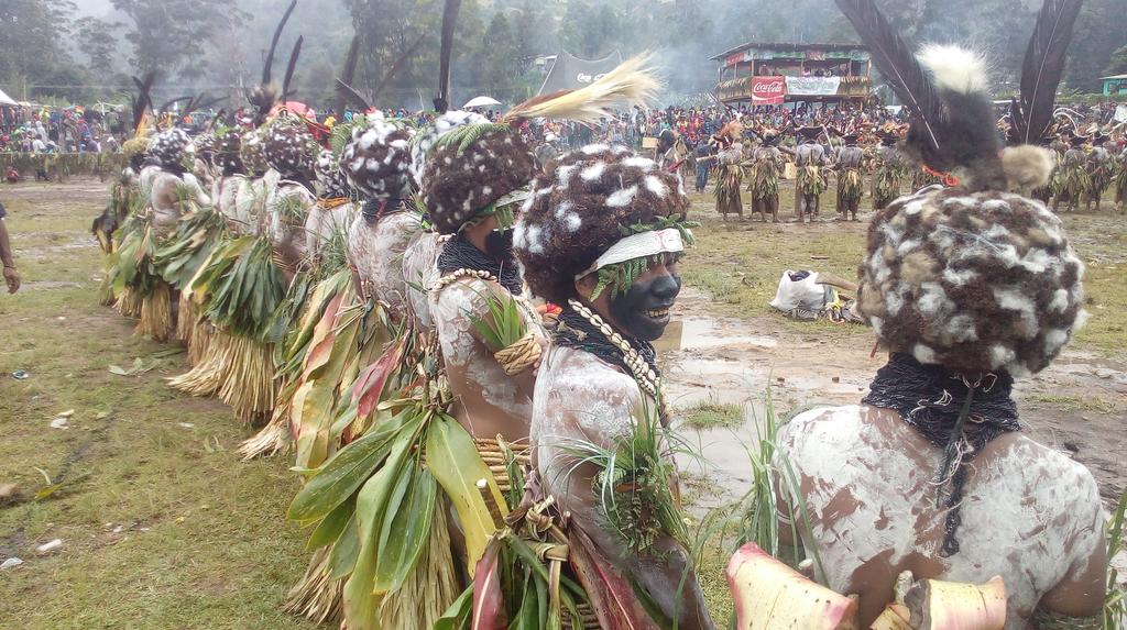 Culture, music and colour on display at Enga Cultural Show - ABC News