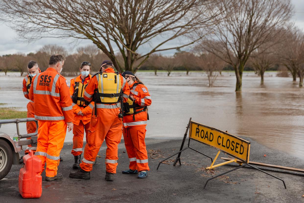 Victoria State Emergency Service warns people to rethink driving in ...