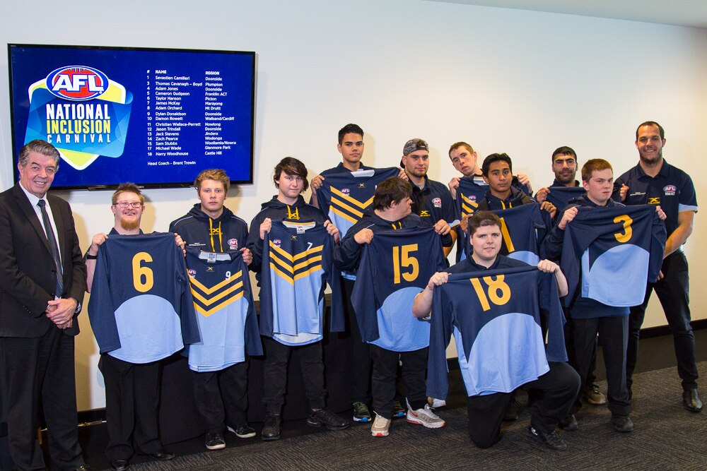Football players with intellectual disabilities 'pumped' for AFL ...