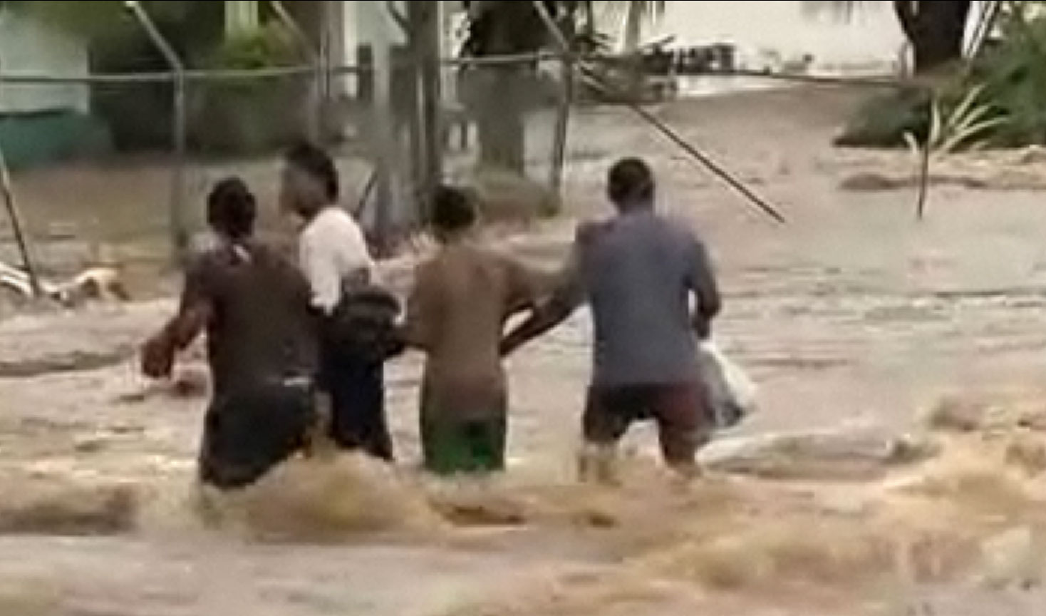 Three dead, thousands evacuated in Fiji flooding - ABC listen
