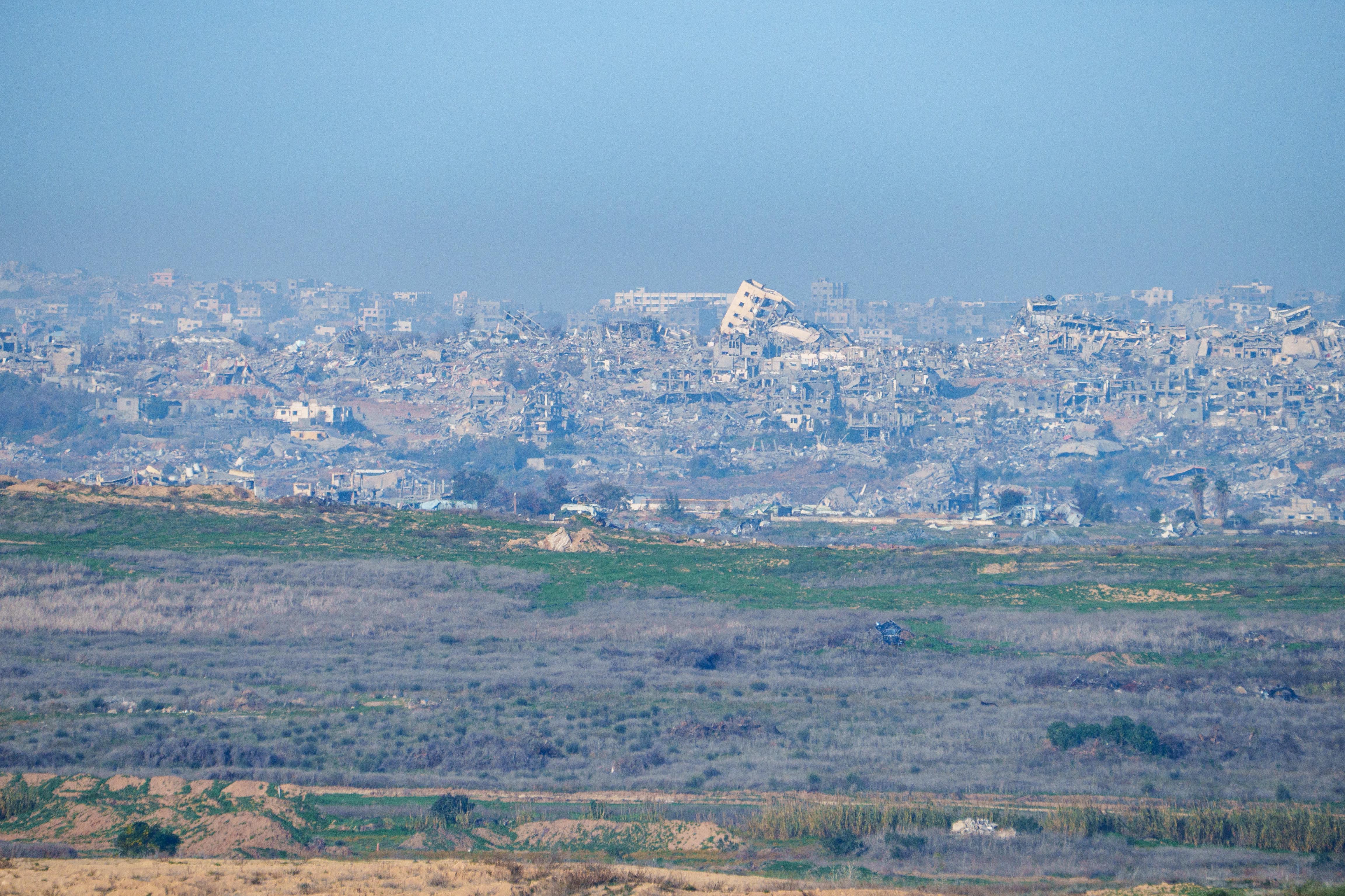 Palestinian prisoners and detainees to return home as Israel welcomes ...