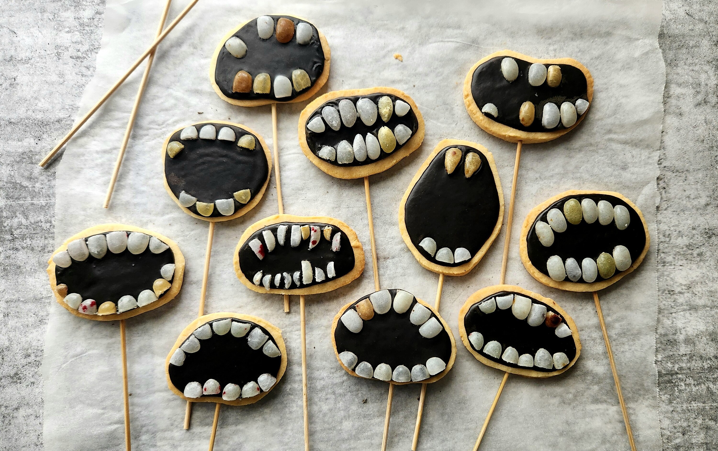Monster mouth biscuits are a spooky baking project for Halloween - ABC News