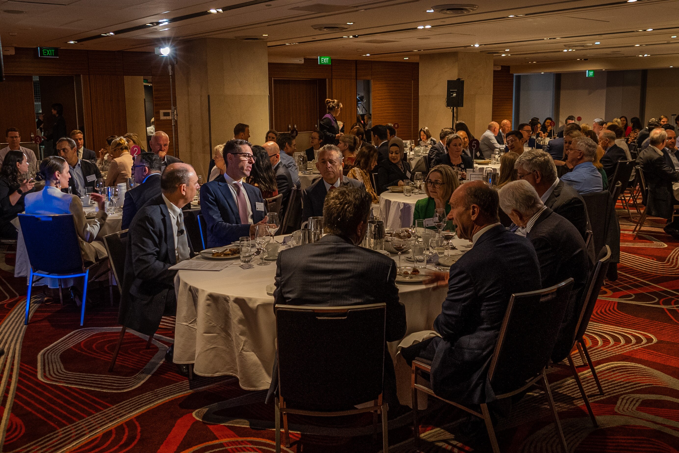 APRA chair Wayne Byres says falling house prices are 'no bad thing ...