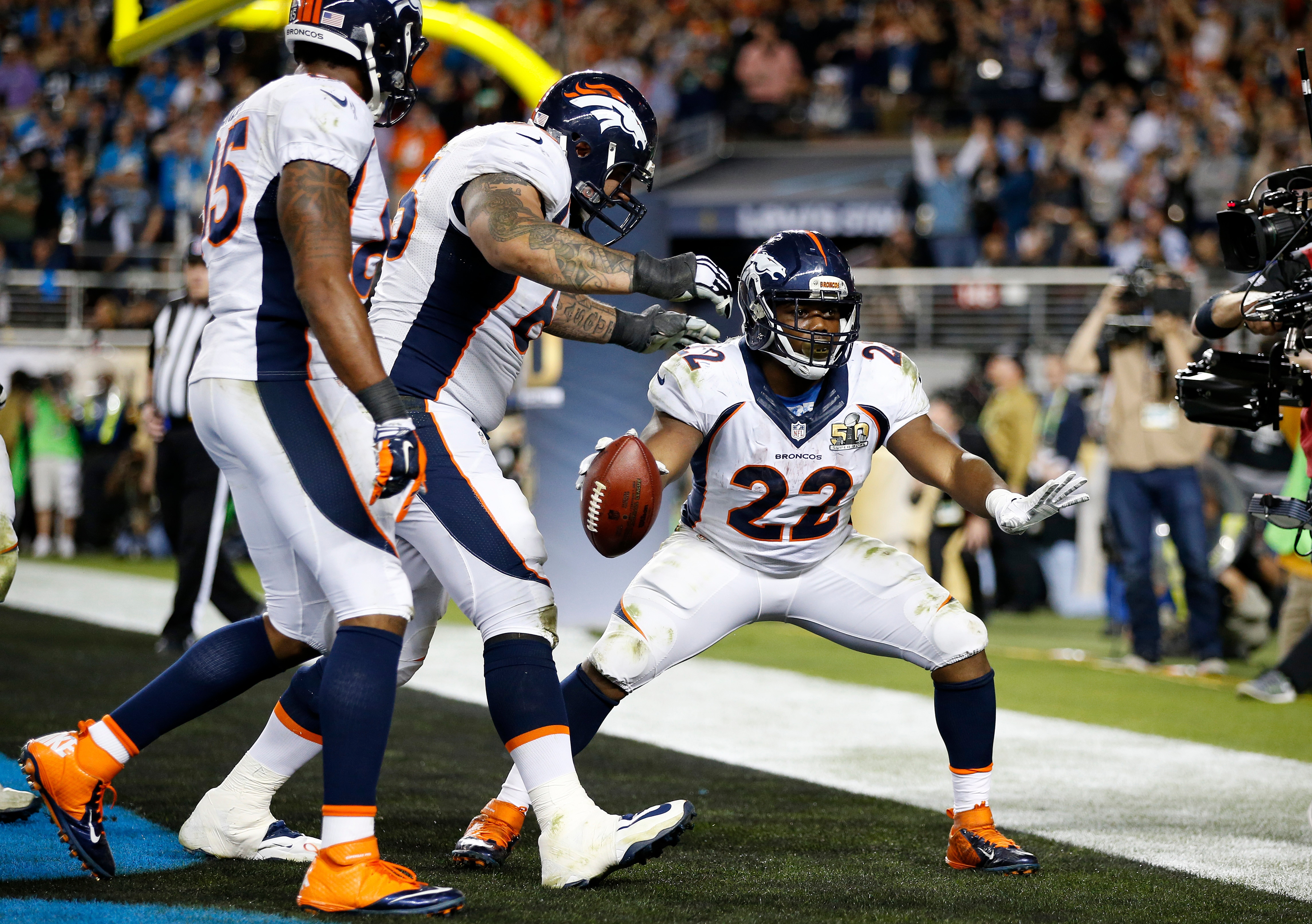 Super Bowl 50: Denver Broncos win over Carolina draws third-biggest US ...