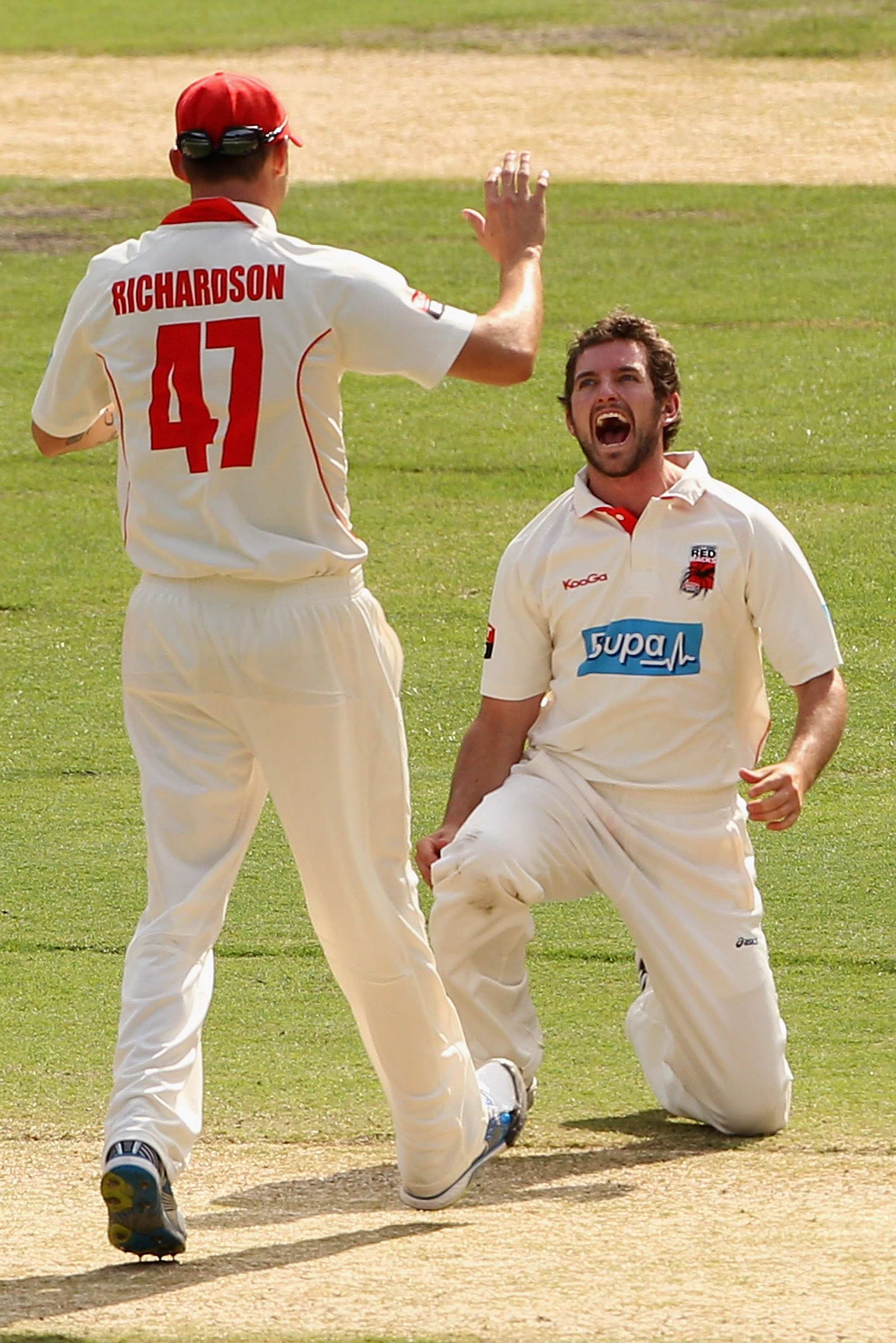 Redbacks close in on MCG victory - ABC News
