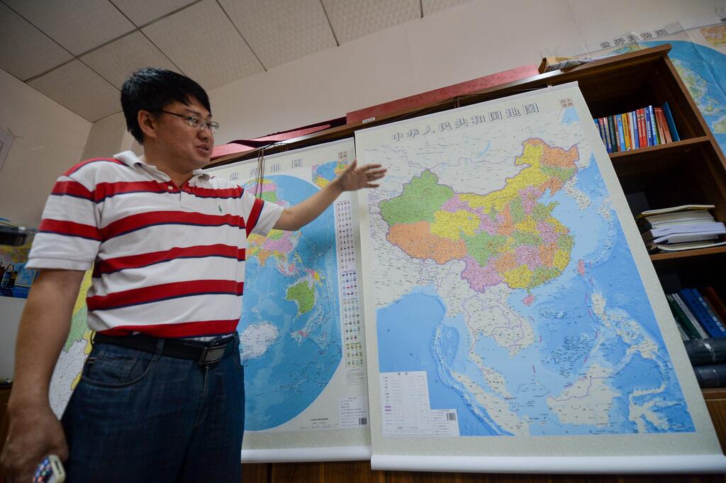 New vertical Chinese map gives greater emphasis to South China Sea ...