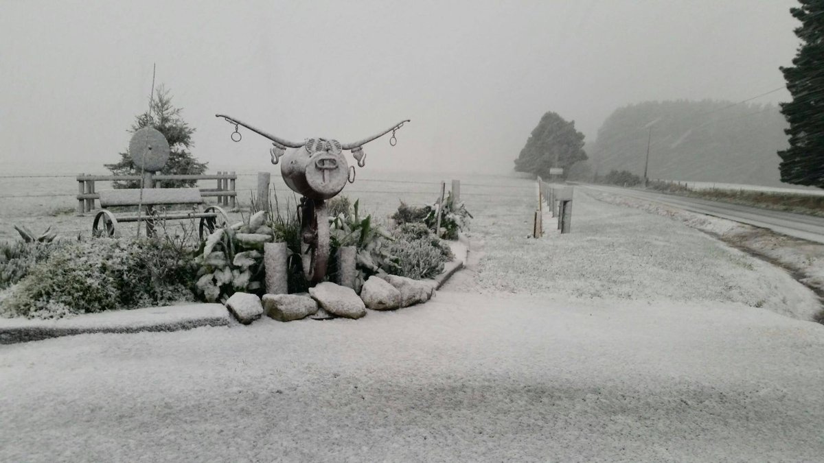 Melbourne weather: BoM warns of icy winter blast as snow hits Victoria ...