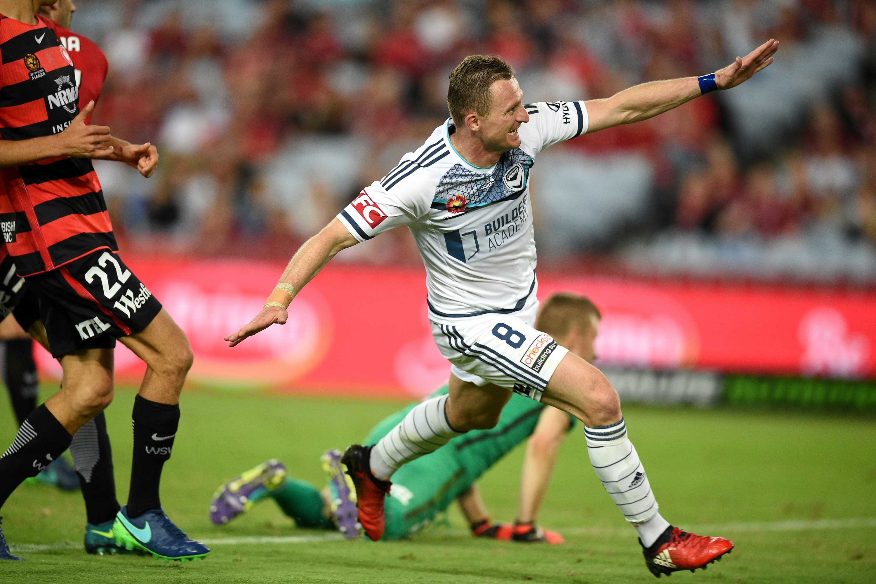 Besart Berisha takes A-League golden boot lead, says critics firing ...